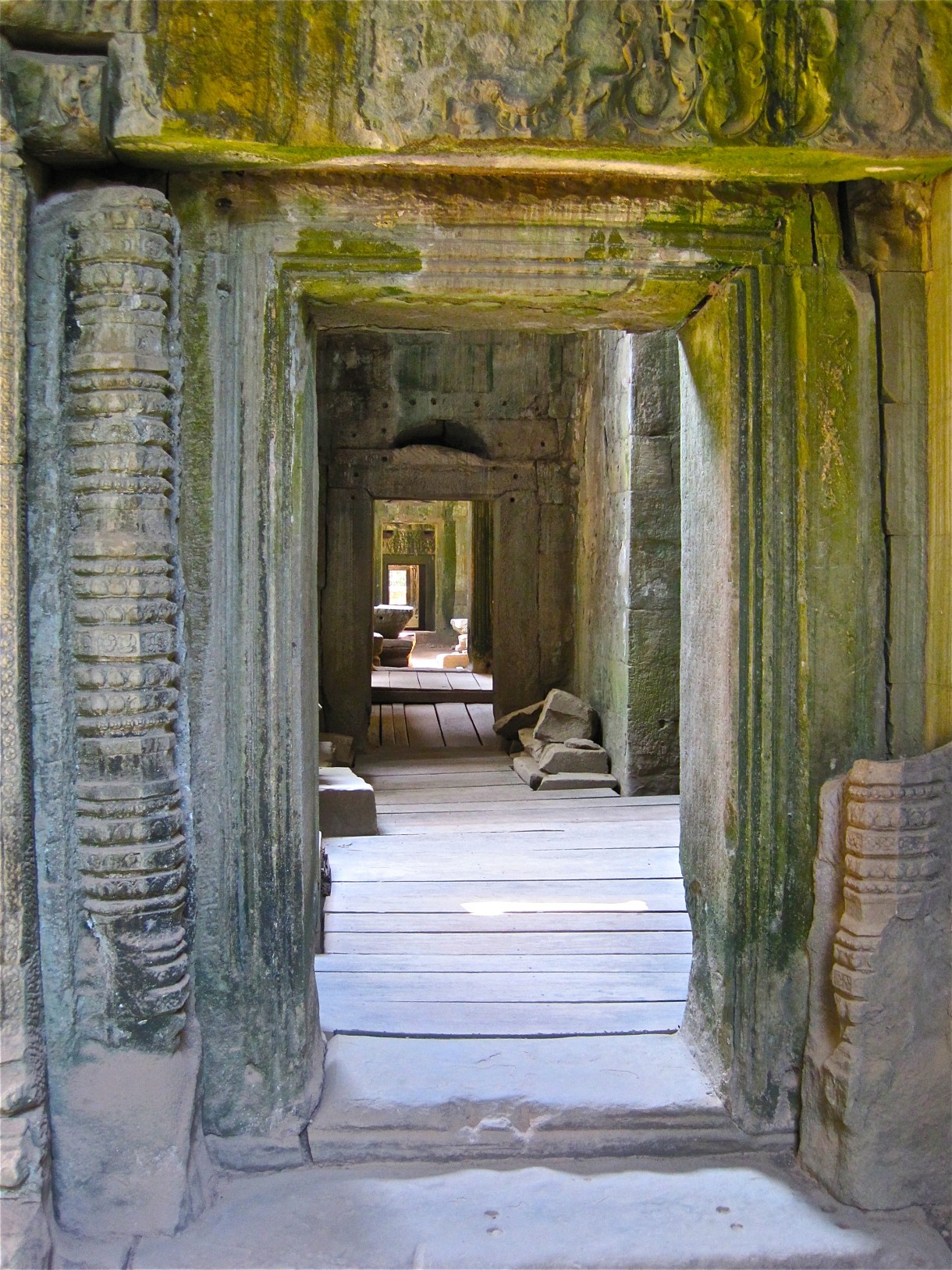 Angkor’s Ta Prohm: Made by Man, Unmade by Nature – GALLIVANCE