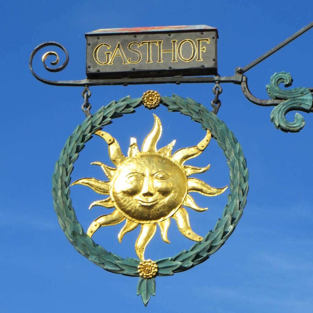 Rothenburg’s Medieval High Street: Shop Signs As Street Art – GALLIVANCE