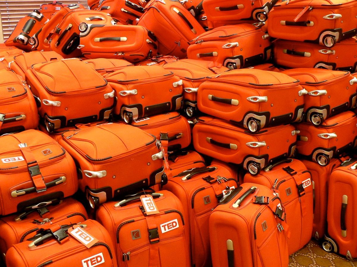 5 Tips for Choosing the Best Travel Bag – GALLIVANCE