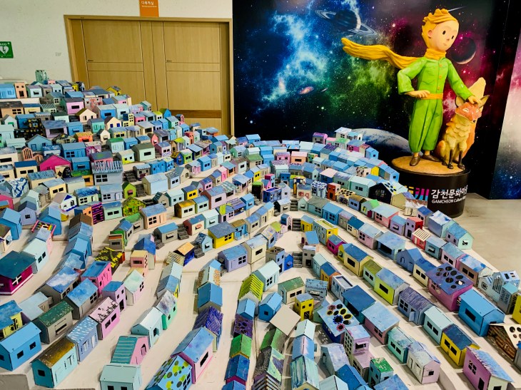 Busan’s Gamcheon Village: From Refugee Slum to Artsy Enclave – GALLIVANCE